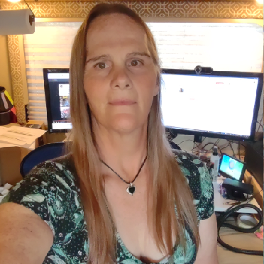 Laura Vance's Instagram, Twitter & Facebook on IDCrawl